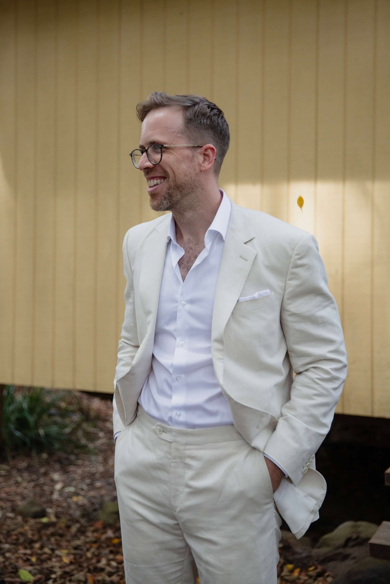 Breaking Down Suit Fabrics: A Guide to Choosing the Right Material